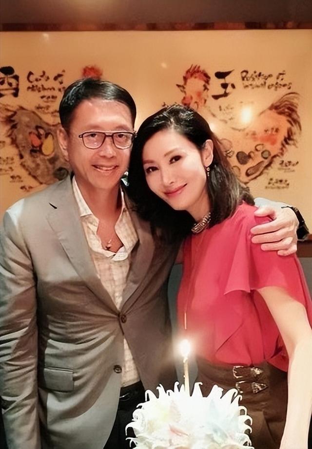 Xu Jinheng married Bao! Miss Hong Kong Li Jiaxin is over half a hundred ...