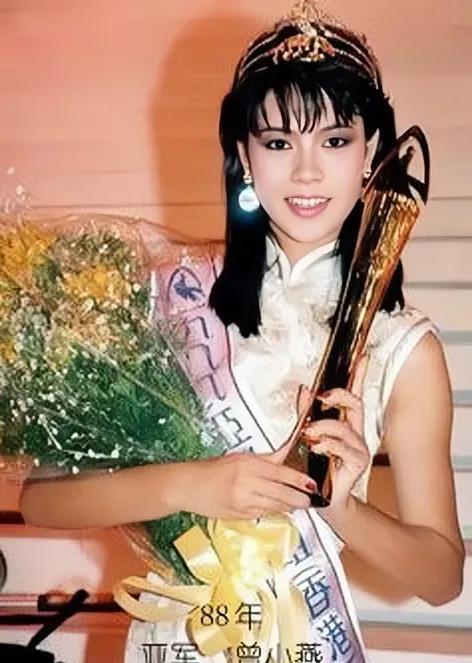 Who is Zeng Xiaoyan's most well-known role? Maybe you still remember ...