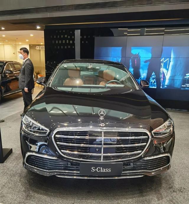 At the beginning of 2023, one W223 S-class can buy 3 E-classes. The ...