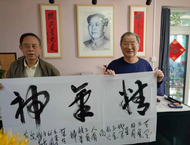 The works of Mr. Zeng Zhaoren, a powerful calligrapher, are popular - iNEWS
