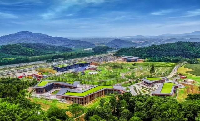 Huzhou Deqing Tea Field includes Shangzhu Mountain Fantasy Valley ...