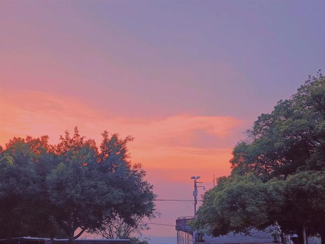 About some random sky that I like - iNEWS