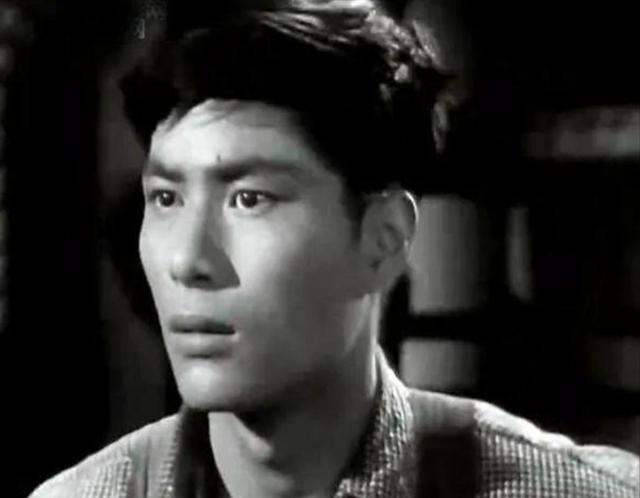 Xu Zhihua: The missing male star of the 1980s, who has only acted in one play in his life, is ...