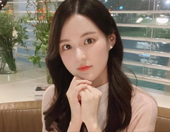 The 24-year-old Korean artist Kim Yoona was killed. She had a good ...