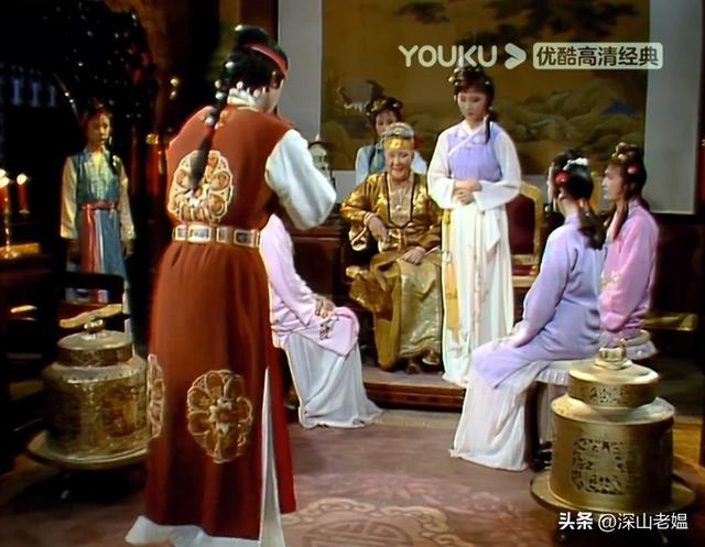 A Dream of Red Mansions, Jia Baoyu threw the jade twice and lost the ...