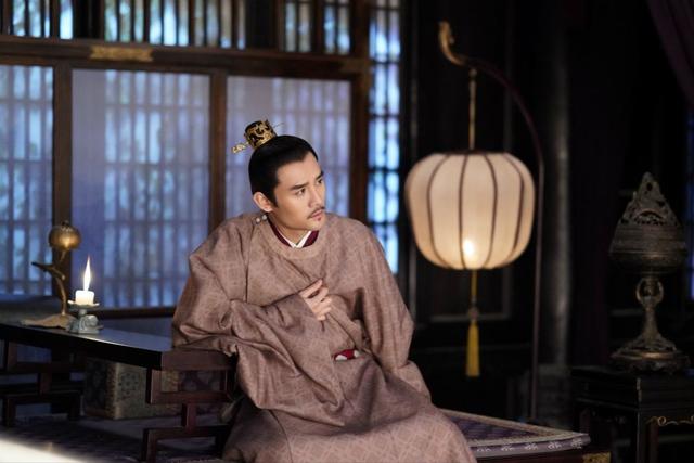 Ouyang Xiu, a famous minister of a generation, has always cherished ...