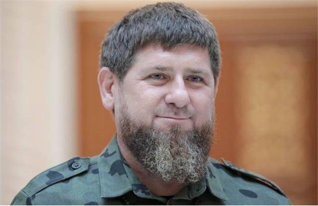 Chechen leaders show their loyalty: To solve Ukraine, President Putin ...