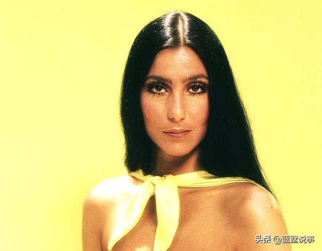 Sexy in the era of Oscar-winning actress Cher, "Moonlight" is even more ...