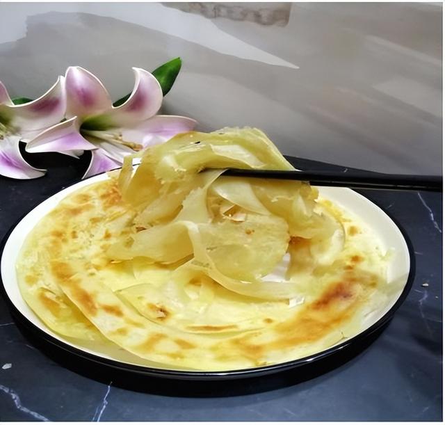 Chinese pastry, sharing the practice of hand-grabbing cake - iNEWS