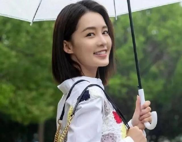 Smile like sunshine, Li Qin - iNEWS