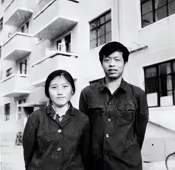 Wang Xiaobo and Li Yinhe: that warm and sincere relationship - iNEWS