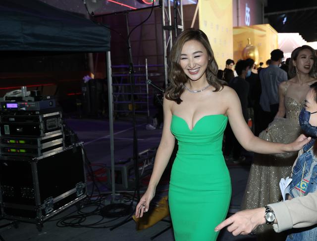 TVB's 55th Anniversary Taiwan Celebration Actress Red Carpet Style Awards, Some People Wear See ...