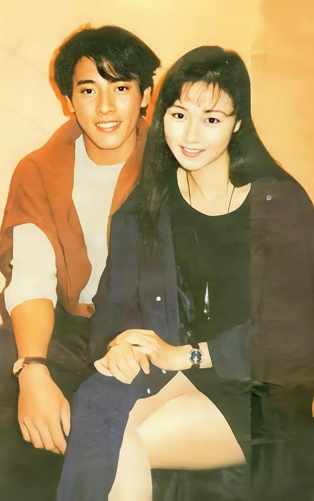 The most classic Linghu Chong - Lu Songxian - iNEWS