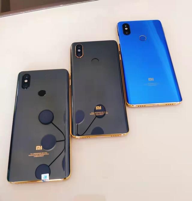 Xiaomi's unreleased mobile phone was actually sold for 1 million - iNEWS