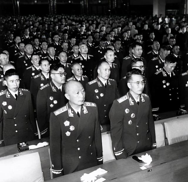 Sanye and Siye are equally famous, and they are all famous generals ...