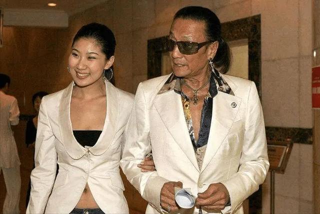 He was raised by Xie Xian for 12 years to no avail, and exchanged his ...