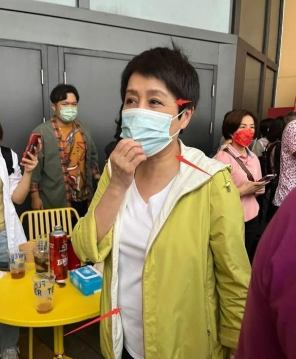 A recent photo of the fourth concubine Liang Anqi was exposed. She was ...