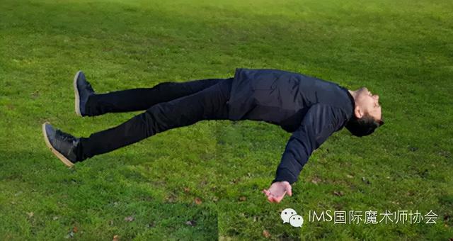 Miracle Magician: Dynamo shows how to use a smartphone to do magic - iNEWS