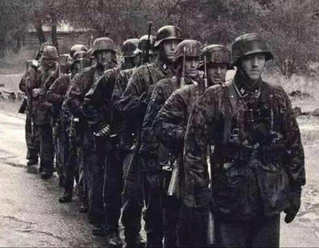 How effective was the German squad in WWII?One squad has one company's ...