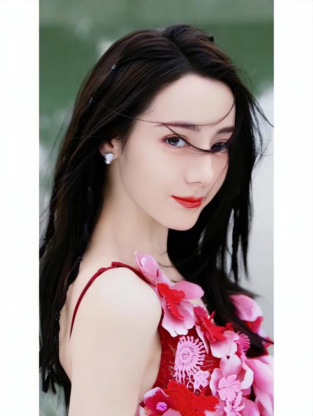 Gossip: Liu Yifei, Ren Quan Wang Jinghua Di Lieba, Qin Lan Wei Daxun ...