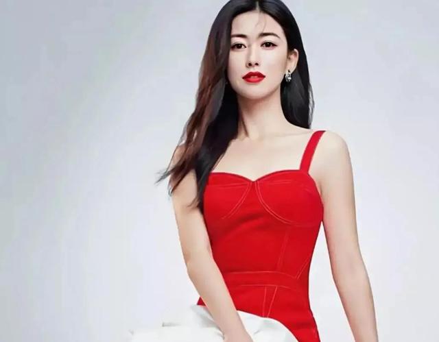 Sexy and charming Zhu Zhu - iNEWS