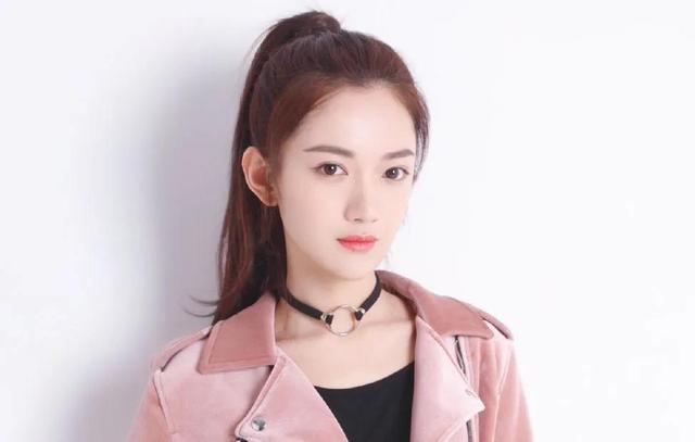 Fang Chutong's beautiful pictures - iNEWS