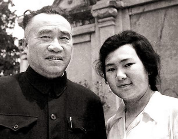 Zhu Min, the daughter of Zhu De, pretended to be dumb for 2 years to ...