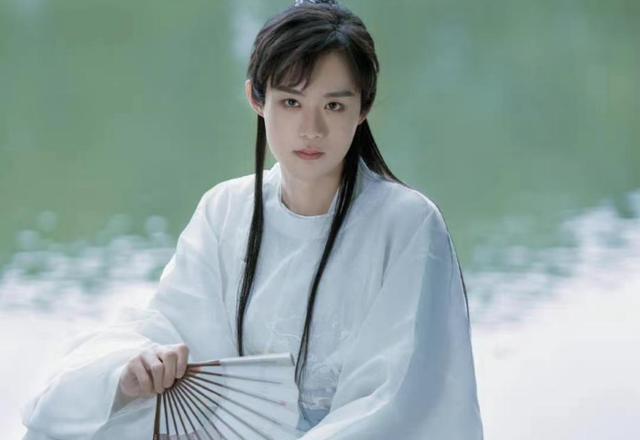 When a voice actor wears Hanfu: Gu Jiangshan, Su Shangqing, Jiang Sir, and Hanfu photos, some ...