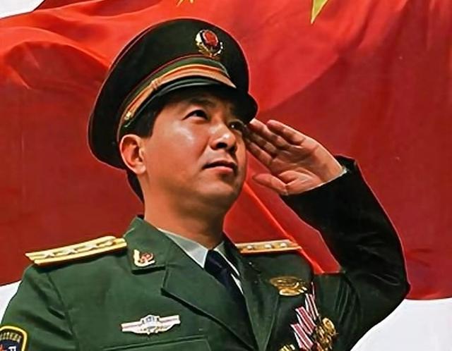 The only one in the army who salutes with his left hand - iNEWS