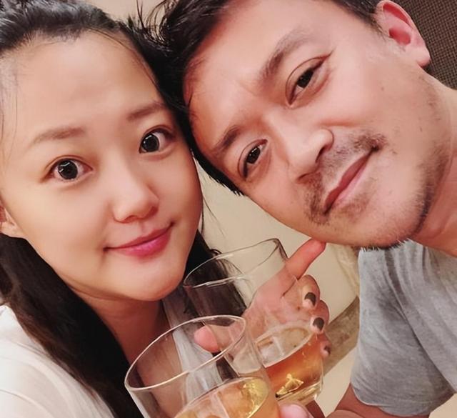 Wang Xuebing: Two failed marriages, and three marriages with a female anchor who is 15 years ...