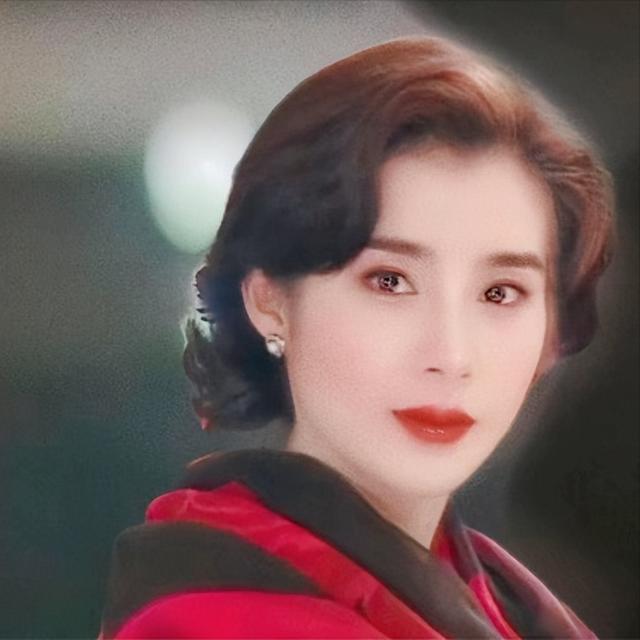 In addition to "Yuan Lemei" in "Ghost Husband", Yue Ling has also ...