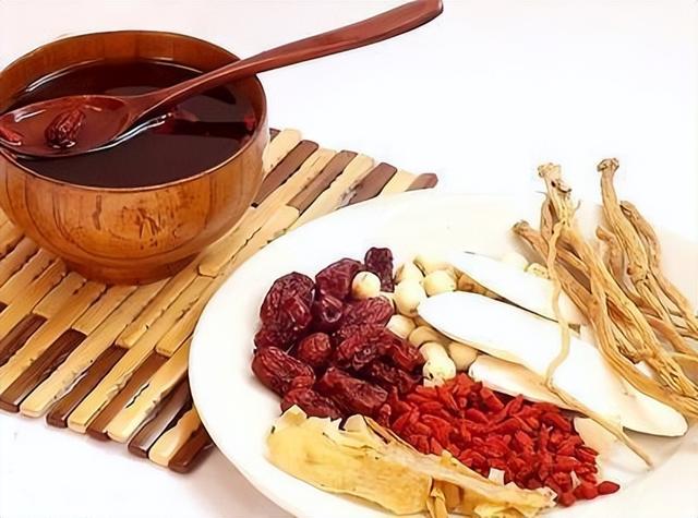 Numbness in your hands and feet?A dose of Xuebi Decoction, tonifies qi ...