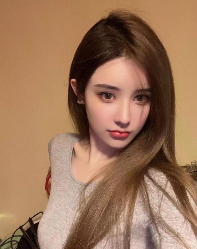 Chengdu beauty model - iNEWS