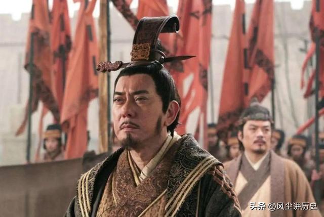 Why did King Zhou Ping just move the capital, and the emperor of Zhou began to be hanged and ...