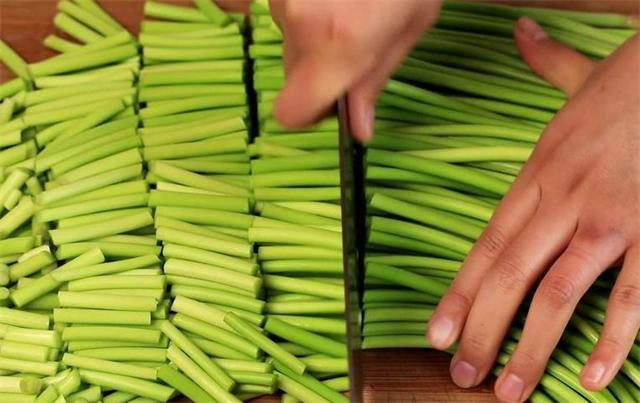 Garlic moss has never been fried in my family. I teach you new ways to ...