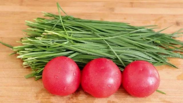 It is "intestine washing herb" and "long lettuce". It is delicious and ...