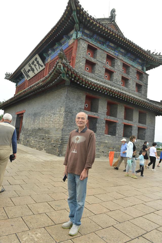 "Wei Yang Music Garden" Mr. Zhou Di's Sanqu Album - iNEWS