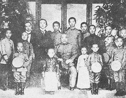 Rare photos from 1915 to 1916, Yuan Shikai who only made the 83-day ...