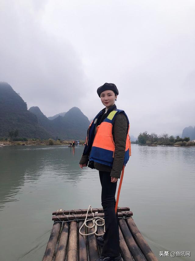 Actor Hongli and his family visited 5 cities in early spring in 15 days ...