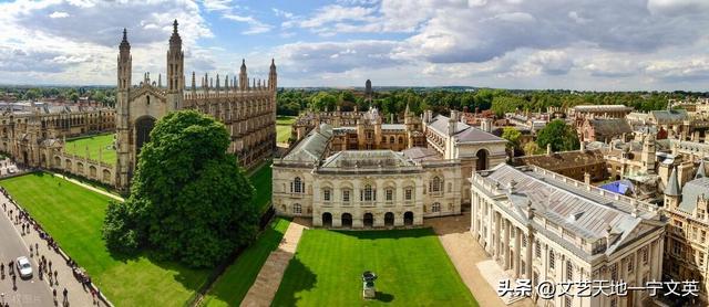 Greg Green and his novels - iNEWS