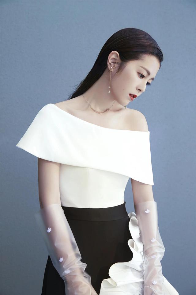 Mingyang Entertainment—Beauty Star—Ren Rongxuan - iNEWS