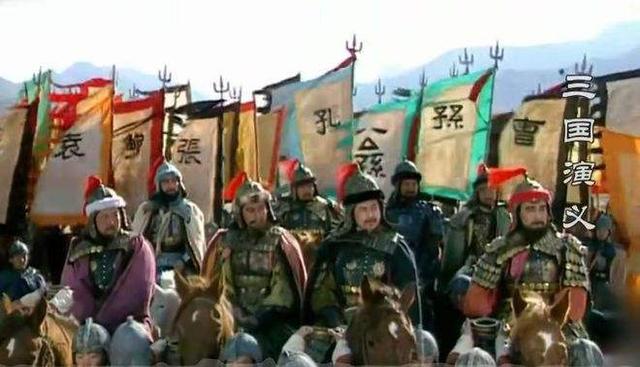 "Three Kingdoms at the End of the Eastern Han Dynasty" 13 The Inaction ...