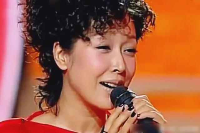 Why did the female singer Sun Yue who sang "Peace to You" suddenly ...