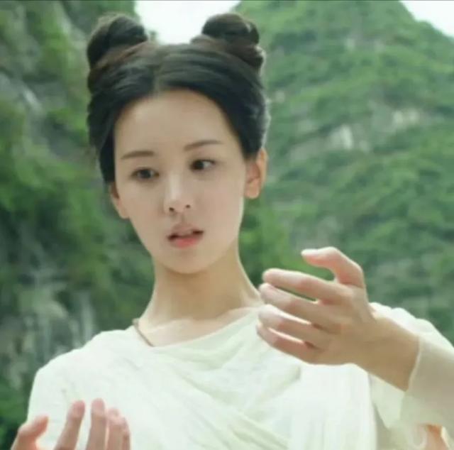 Chen Duling's Hua Qiangu "features are flying around" scares netizens ...