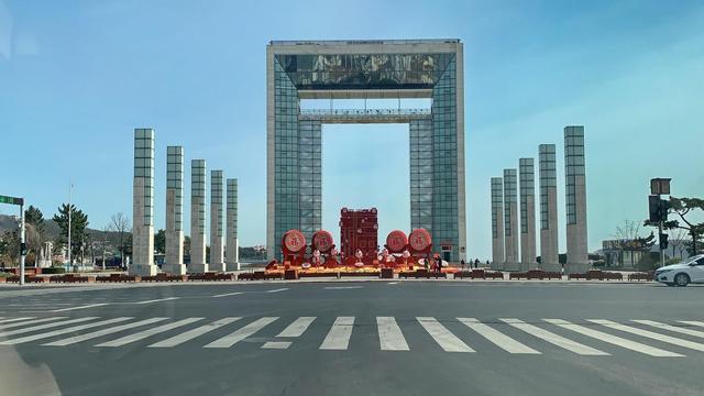 Weihai is a peculiar building with special significance. It is called ...