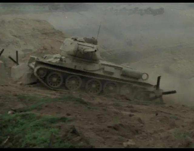 Violent aesthetics master Sam Peckinpah's only war movie "Iron Cross" - iNEWS