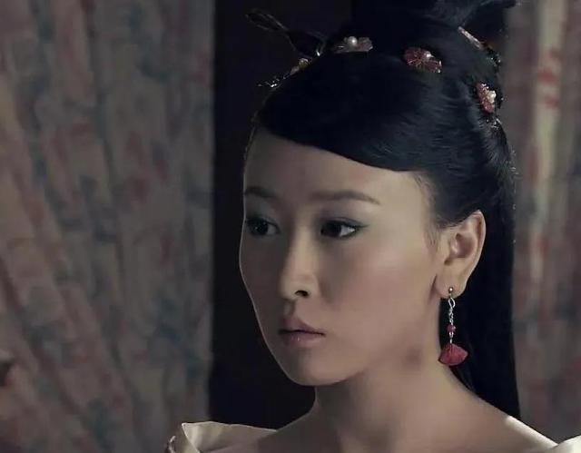 Why did Liu Bang occupy the son-in-law and concubine's room when he went to the house of his ...