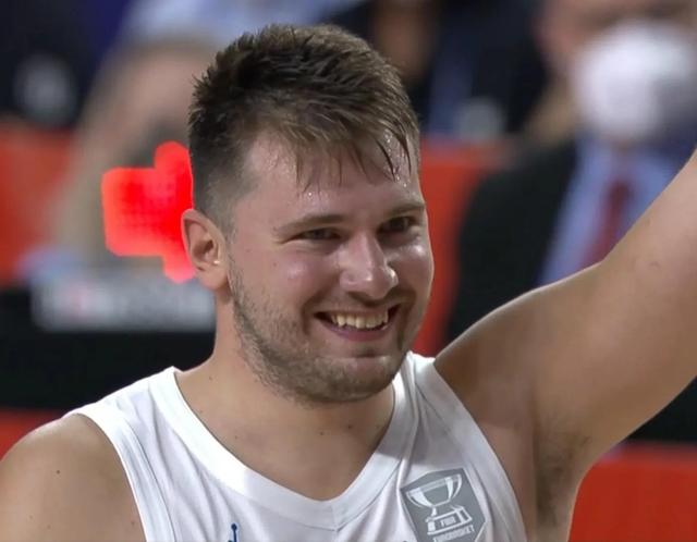 Superstar Condition: Doncic vs Sabonis, the first person in the NBA to ...
