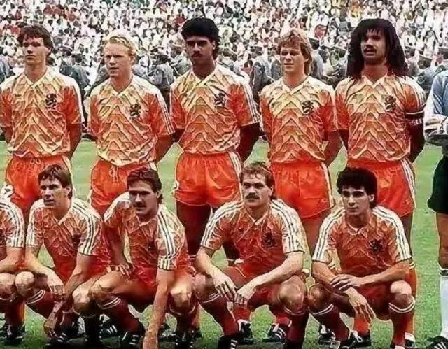 Top 10 strikers in Dutch football history - iNEWS