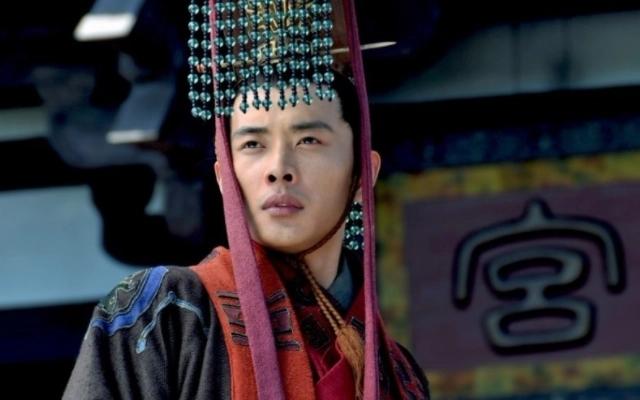 The Son of Heaven fell, and Emperor Xian of Han went from Chang'an to ...